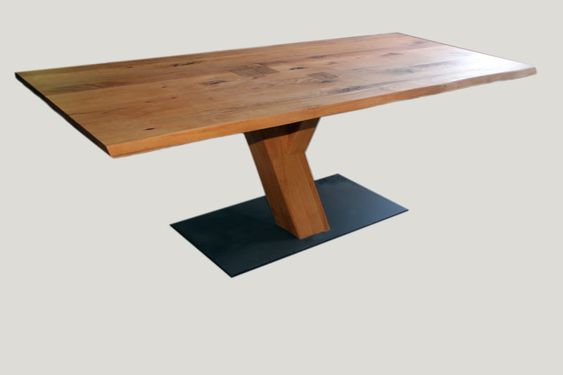 T 57 Säulenesstisch "Zweigl Z30" 220/95cm